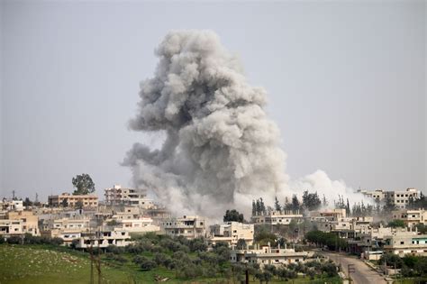 Despite U S Missile Barrage Syria Continues Airstrikes Against Rebels