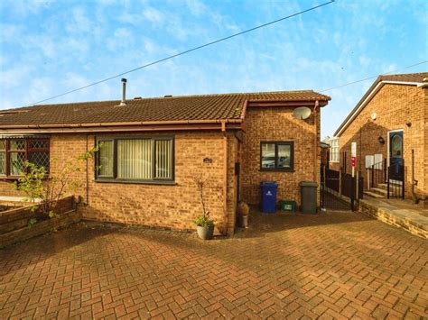 2 Bed Semi Detached Bungalow For Sale In Uttoxeter Avenue Mexborough