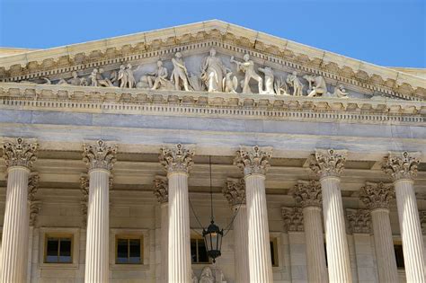 Supreme Court Justices Appear Skeptical Of Gop States In Major Internet