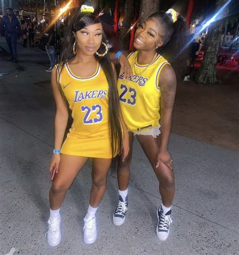 🤎 Follow Sun 🦋 For More Lit Pins 🤎 Bestie Outfits Friend Outfits
