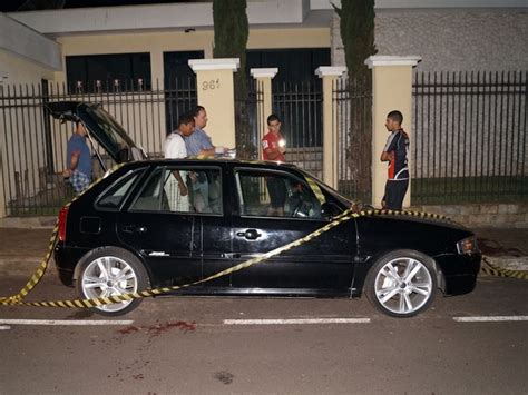G1 Homem De 29 Anos é Assassinado A Facadas No Centro De Ibaté Sp