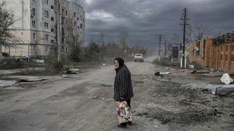 Russia Retreats From Kherson Why Is The U S Nudging Ukraine On Peace