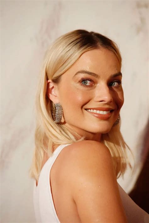 Las Imágenes De Margot Robbie En Cdmx La Actriz Brilló En La
