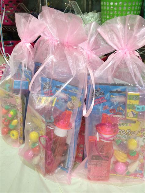 How To Make Easy Goodie Bags At George Trotta Blog
