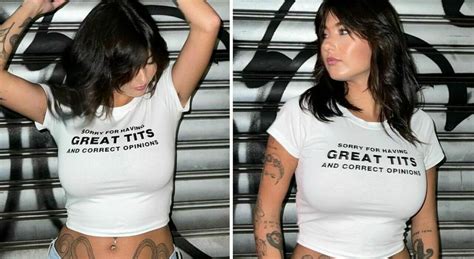 Giorgia Soleri La Maglietta Provocante «scusate Se Ho Belle Te E Te