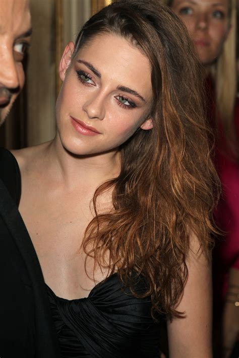 Kristen Stewarts Smile Confuses Us More Often Than Not So We Decided
