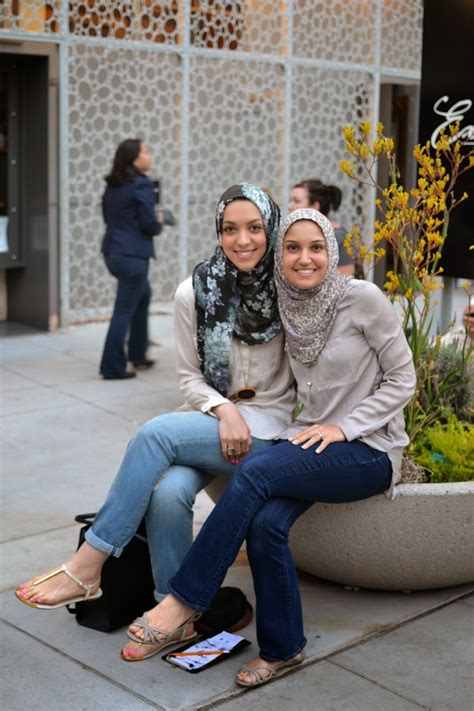 Hijab Feet Twitter
