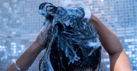 How To Shower According To Dermatologists