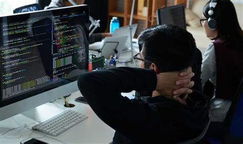 Mengenal Backend Developer Pengertian Tugas Skills Dan Prospek Gajinya