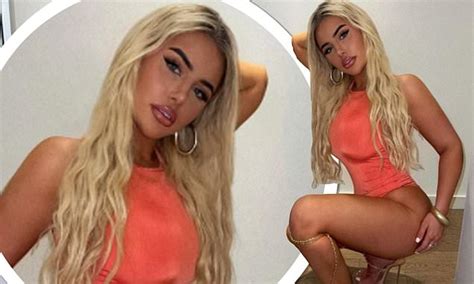 Love Islands Ellie Brown Turns Up The Heat In Orange Swimsuit