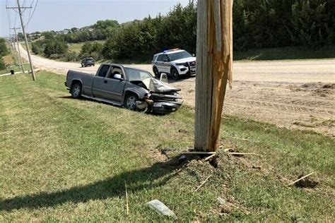 Teen Cited After Crashing Stolen Pickup Truck In Nw Lincoln Kfor Fm