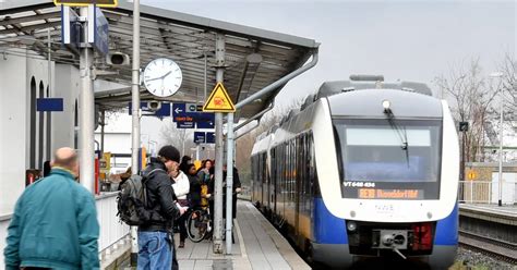 Kommentar Zum Niersexpress Ein Schlag Ins Gesicht Für Pendler