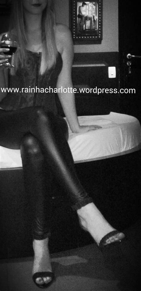 Mistress Charlotte Kolyman Dominadora Profissional Mistress