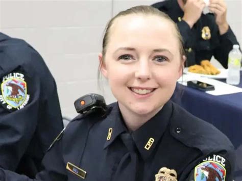 The Female Cop Who Got Fired For On Duty Sex With Her Co Workers Told