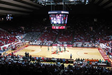 Coleman Coliseum Playeasy