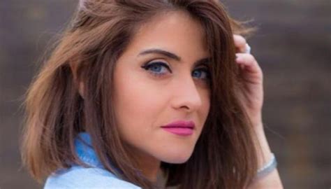 بإطلالة جذابة هيدي كرم تخطف الأنظار عبر إنستجرام فن النهار