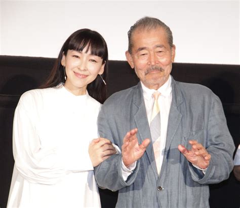 藤竜也、娘役の麻生久美子に感謝「こういう娘がいたら、嫁に行くと思っただけで泣く」 スポーツ報知