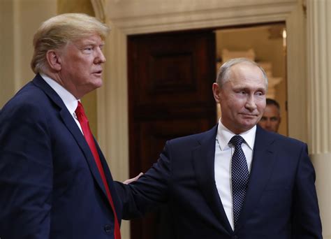 Trumps Refusal To Back U S Intel Over Russia At Putin Summit Sparks
