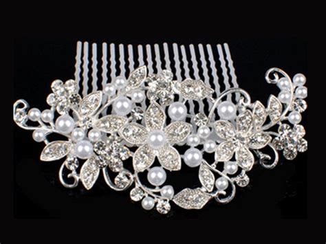 Stunning Pearl And Austrian Crystal Hair Comb Silver Plated Bridal Hair