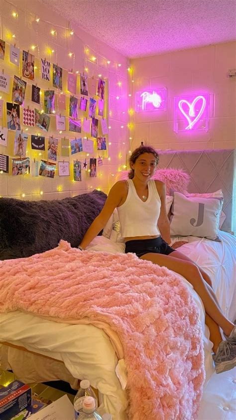 25 Dorm Room Ideas To Copy In 2025 Deck Out Your Space Like A Boss