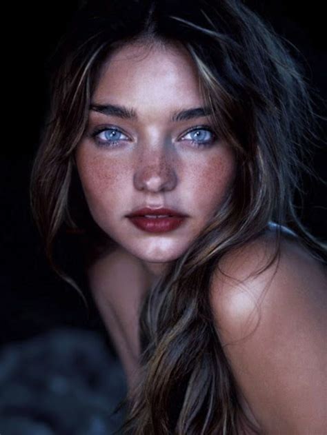 Voyez Les Plus Belles Célébrités Avec Taches De Rousseur