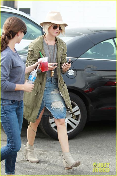 Julianne Hough Sends Everyone Good Vibes All Wednesday Photo 3290779