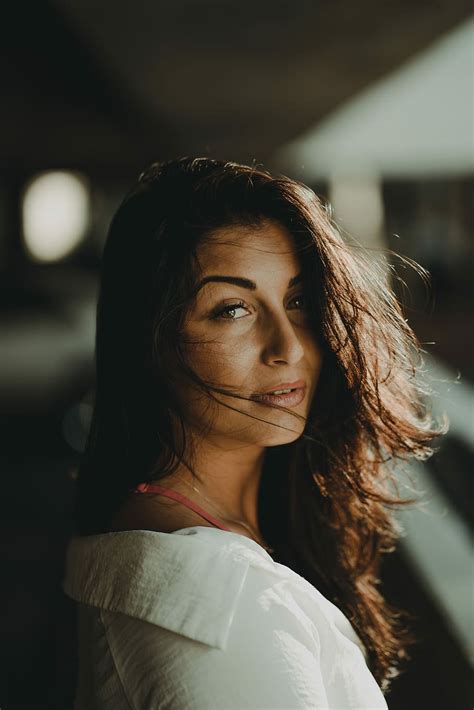 Hd Wallpaper Woman Wearing White Shirt Woman Wearing White Collared