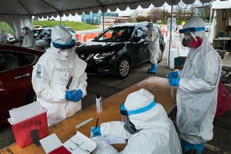 officials say c d c errors caused testing delays the new york times