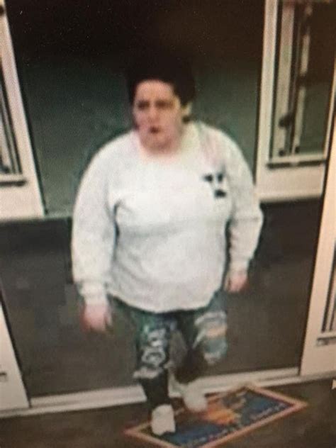 East Lyme Police Seek Identity Of Cvs Rite Aid Larceny Suspect The