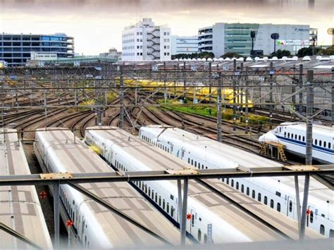 【大井車両基地】ドクターイエローが見れるスポット＆行き方や駐車場情報も紹介！運行日以外がおすすめ！｜てまりの虫めがね