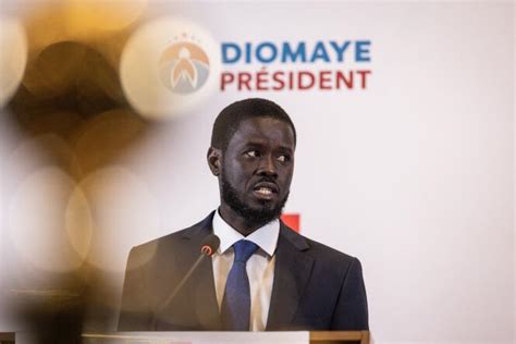 Sénégal Comment Bassirou Diomaye Faye Se Prépare Au Pouvoir