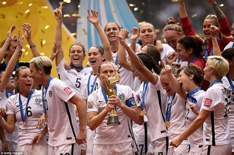 Us Womens World Cup Team Triumph In 5 2 Win Over Japan Daily Mail Online