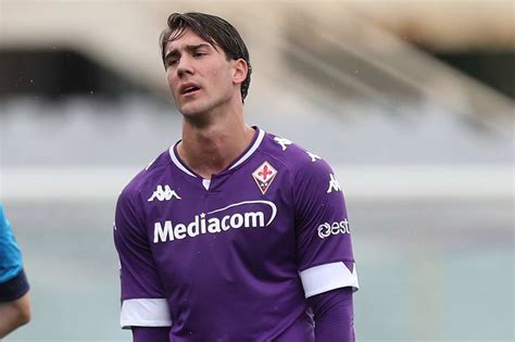 Calciomercato Juventus E Milan Rinnovo Vlahovic Parla Barone