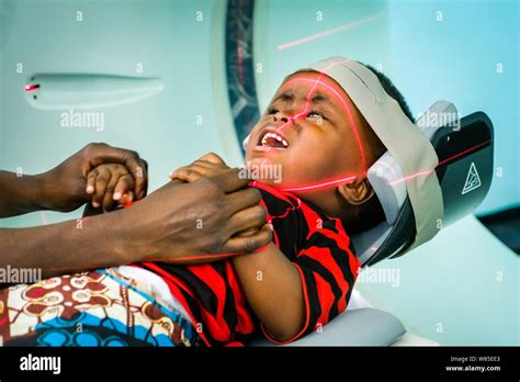 Spina Bifida Fotos Und Bildmaterial In Hoher Auflösung Alamy