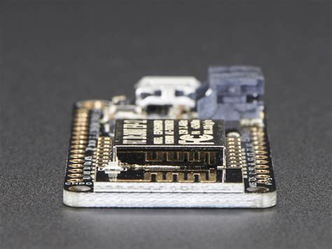 adafruit feather huzzah with esp8266 wifi raspberry pi в