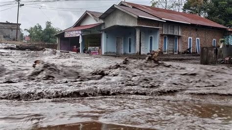 Bmkg Waspadai Potensi Banjir Lahar Hujan Gunung Marapi Yang Lebih