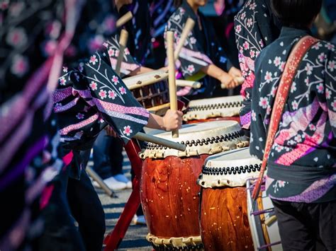 和楽器演奏集団 独楽 和太鼓の達人