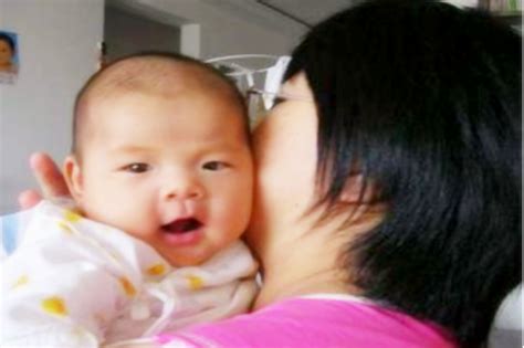 三个月婴儿（三个月后的宝宝） 幼儿百科 魔术铺