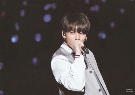 ♥️7에 있는 🌸munuusmy🌸님의 핀 김태형 정국 전 정국