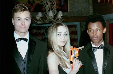 «Истории Райли 2014 — 2017 726 Photos Girl Meets World Sabrina