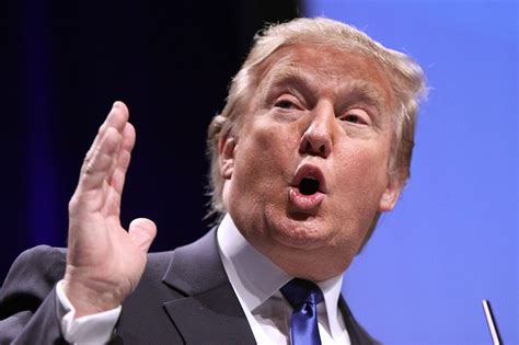 Snl Writer Replies To Trump Tweets As If Theyre Personal Texts And It