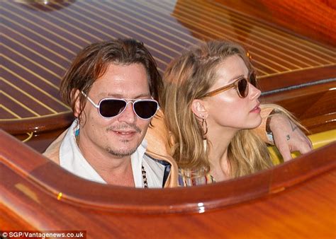 Johnny Depp Enjoys Romantic Boat Ride With Wife Amber Heard In Venice