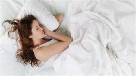 Perempuan Bisa Orgasme Tanpa Aktivitas Seksual Ini Penjelasannya