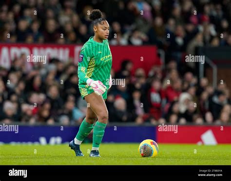 Manchester Uk 19th Nov 2023 19 Year Old Khiara Keating Of