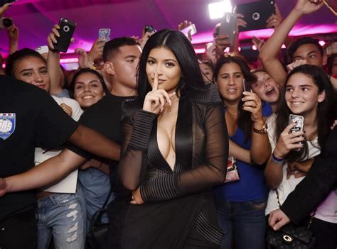 Kylie Jenner Showing Huge Cleavage At The Sugar Factory Opening Porn