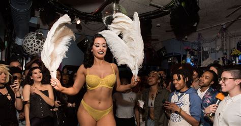 The Absolute Best Lesbian Bars In Nyc