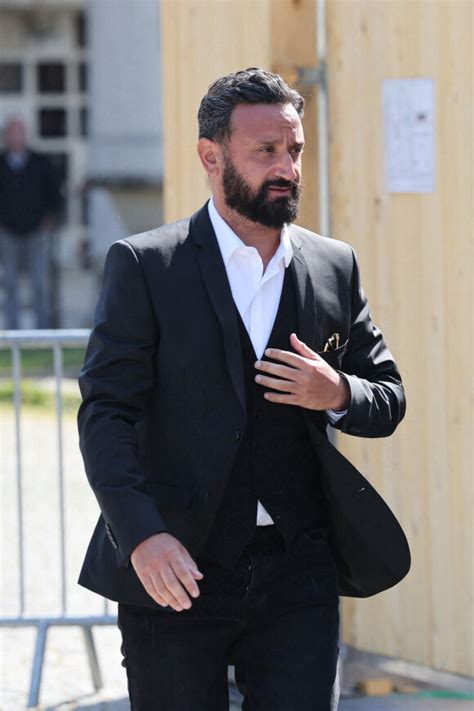Cyril Hanouna Papa Le Visage De Son Fils Lino Entièrement Dévoilé
