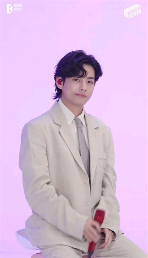 Pin By 전정국 On Pins Criados Por Você Kim Taehyung Taehyung V Taehyung