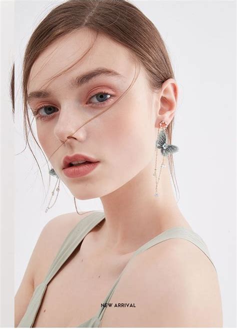 「人物」おしゃれまとめの人気アイデア｜pinterest｜然 唐 メイクの写真 ブライダルメイク ウェディング ヘアスタイル