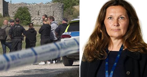 Två Män Anhållna Misstänks För Explosion Utanför Ringmuren Svt Nyheter